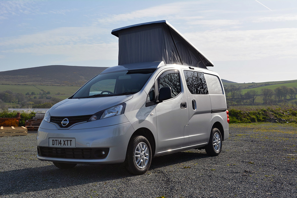 Nissan Van Glass Windows NV 200 2010