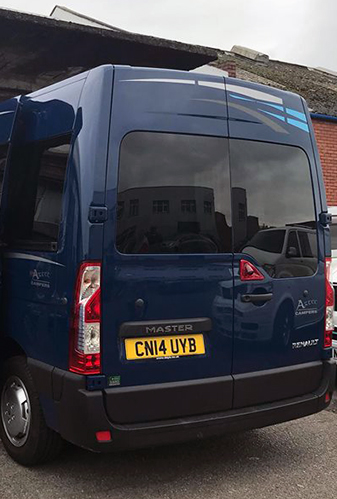 Nissan NV 400 Van Windows